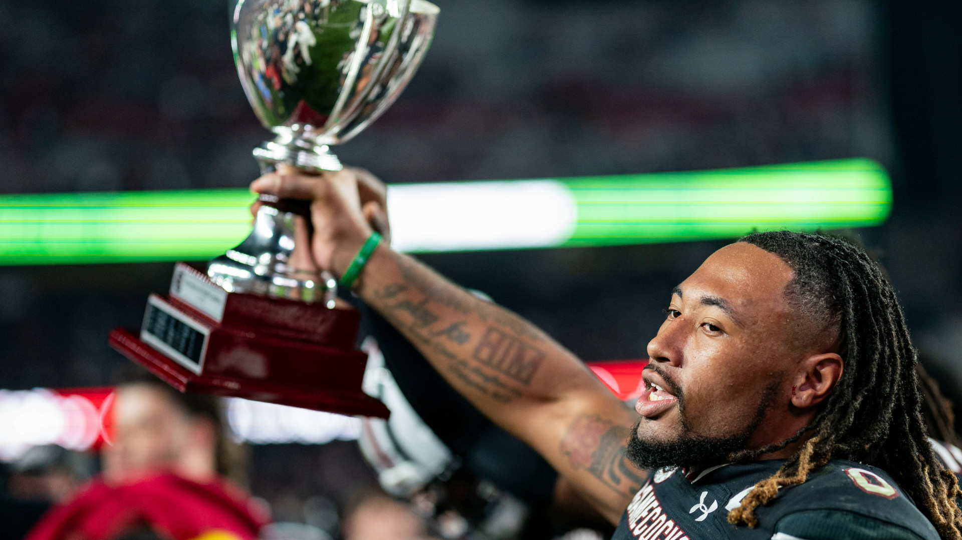 Ex-SC Linebacker Debo Williams Gives Inspiring Palmyra Football Speech ...