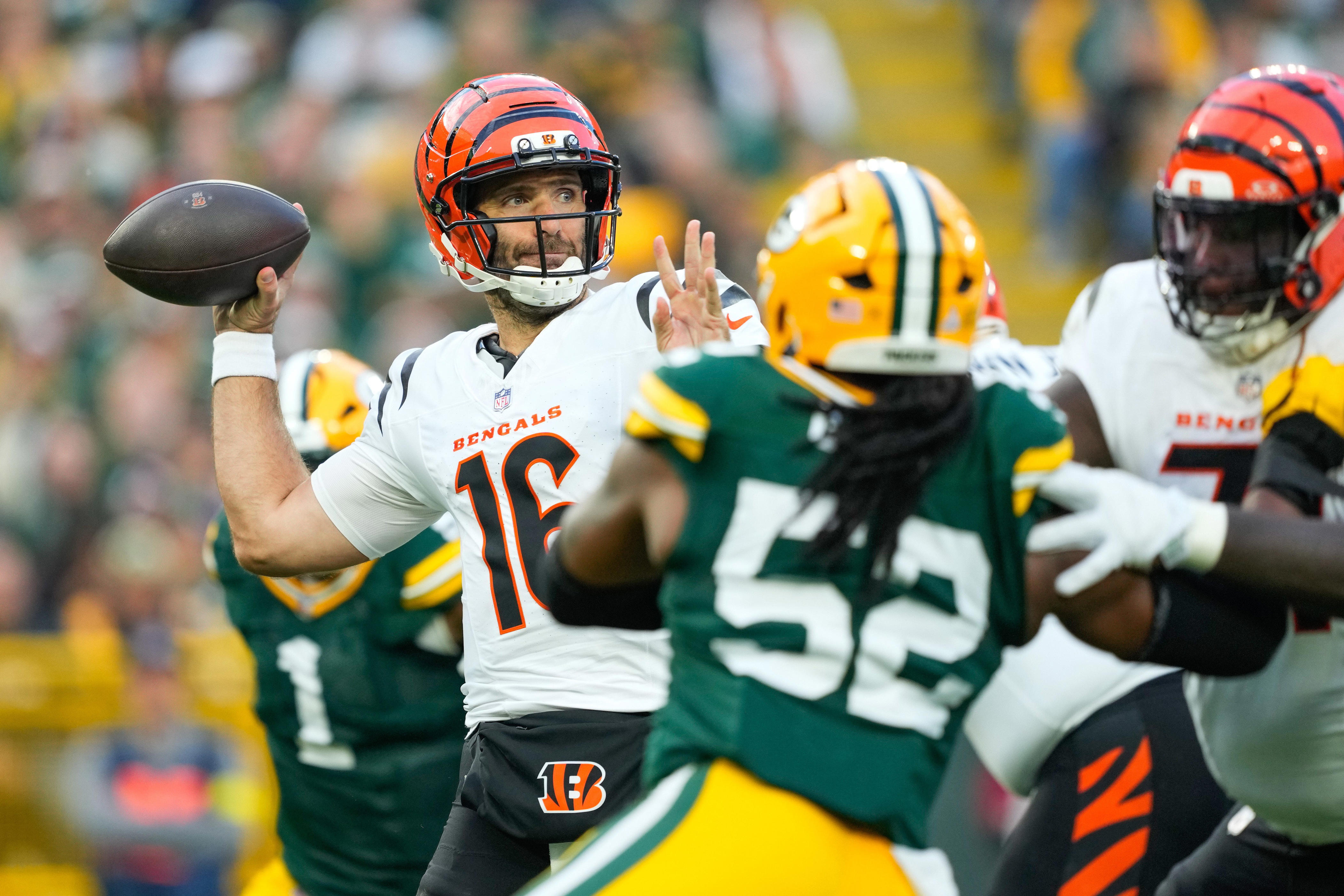 Joe Flacco, Bengals' offense show second-half life in 27-18 loss to ...