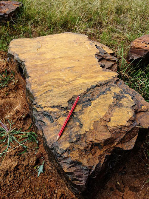 Unusual red rocks in Australia are rewriting the rules on exceptional ...