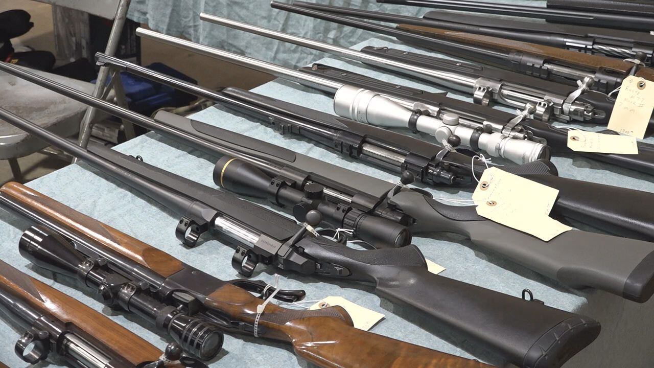 Sioux Falls gun show preps hunters, grows youth enthusiasm for firearms