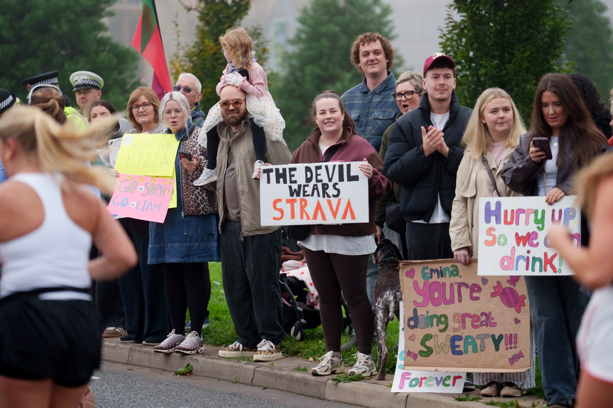 Manchester Half Marathon hits record numbers as Joe Wigfield storms to ...