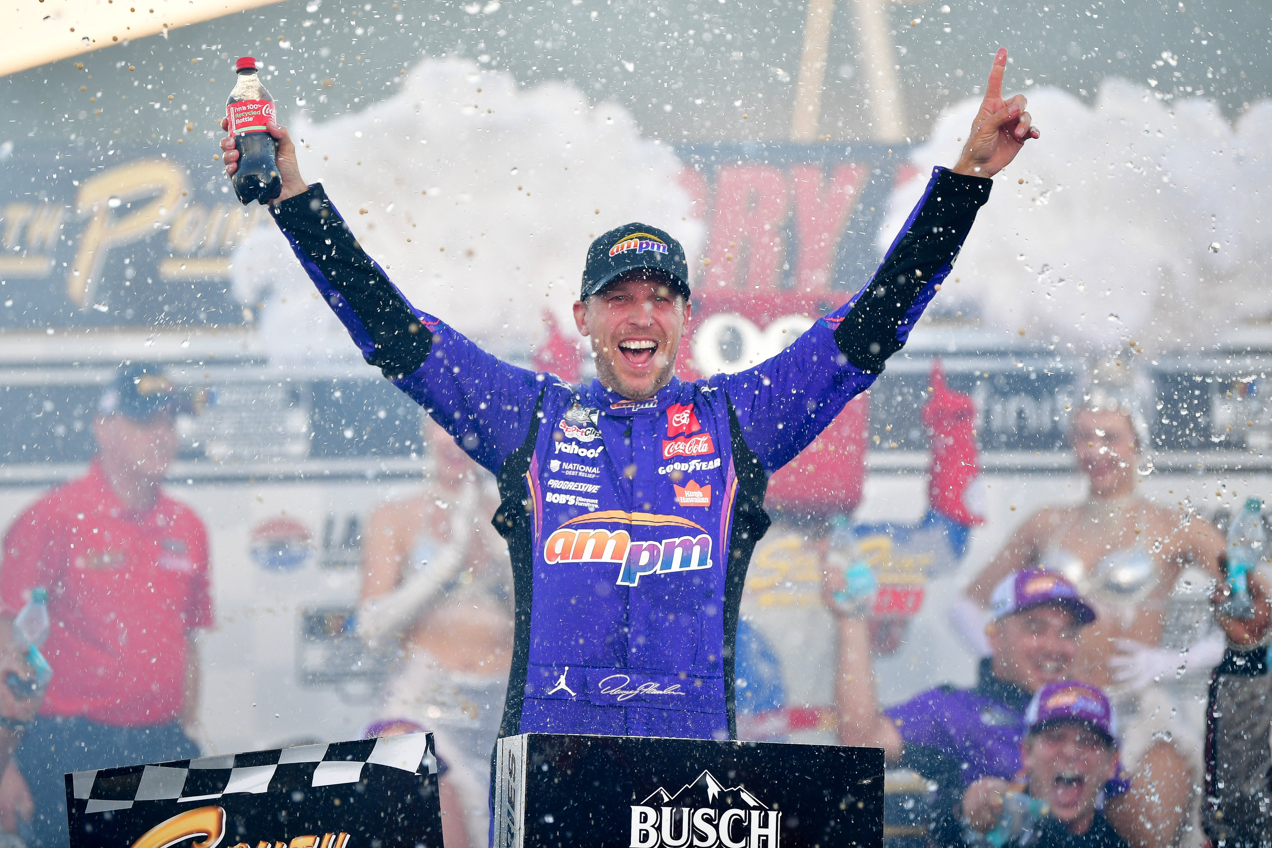 Denny Hamlin wins NASCAR playoff race at Las Vegas, secures ...