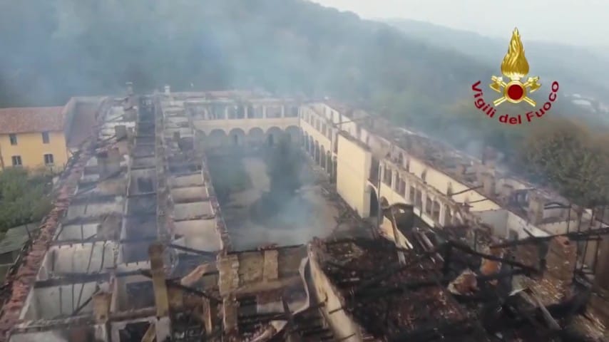 Un incendio distrugge il monastero della Bernaga a Lecco: evacuate le ...