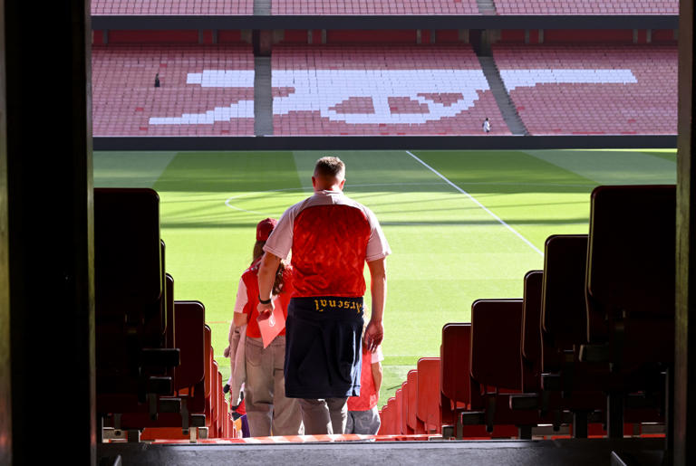 Liverpool and Everton's stunning Premier League attendances this season ...