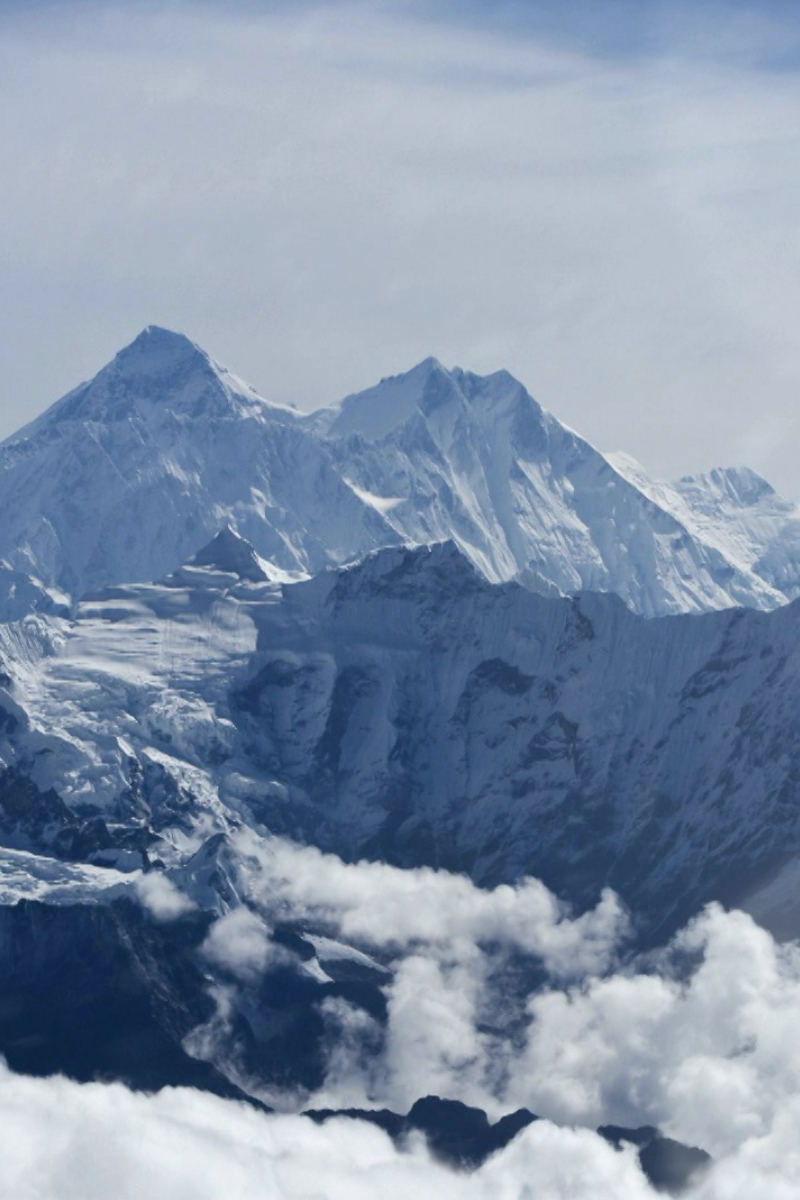 The Edge of Earth: Inside the Explorers Grand Slam