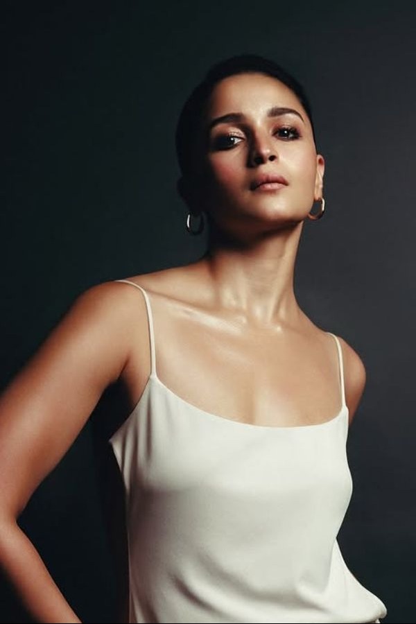 Filmfare Awards 2025 Winner List: Alia Bhatt Wins Best Actress, Laapata ...