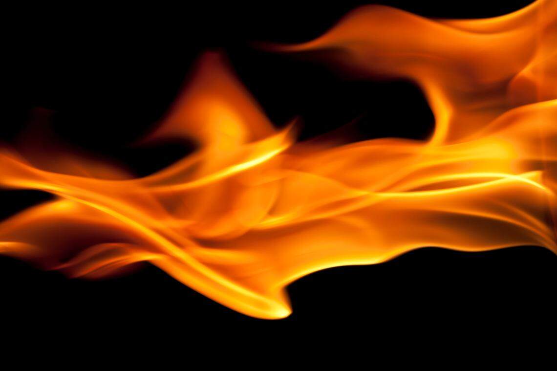 Wichita woman took down smoke detector to vape before closet fire hurt ...