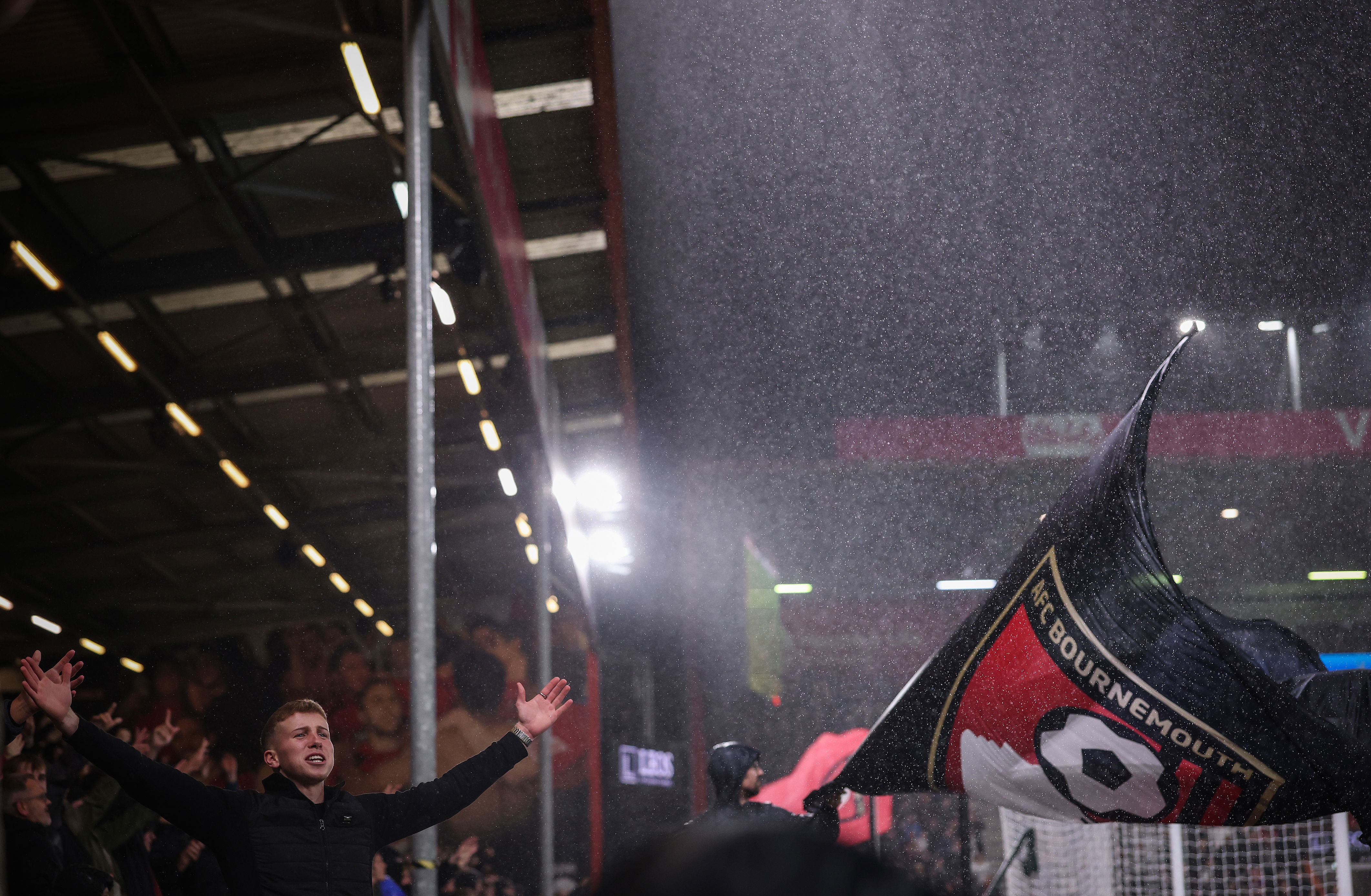 Liverpool and Everton's stunning Premier League attendances this season ...