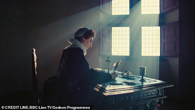 Messages written by Mary Queen of Scots are finally deciphered thanks ...