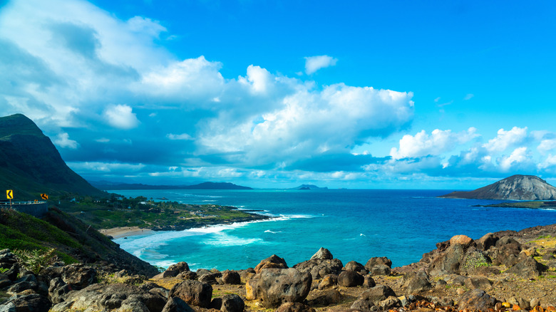 Why You Can't Travel By Boat Between The Hawaii Islands