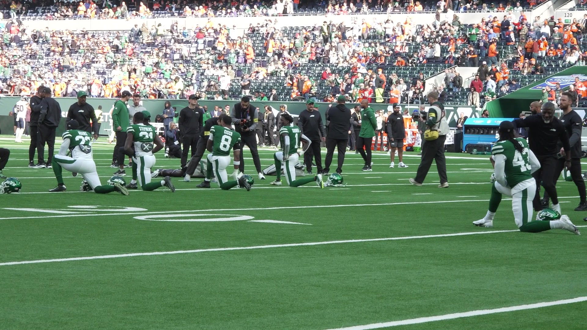 New York Jets Prematch Warm Ups in London