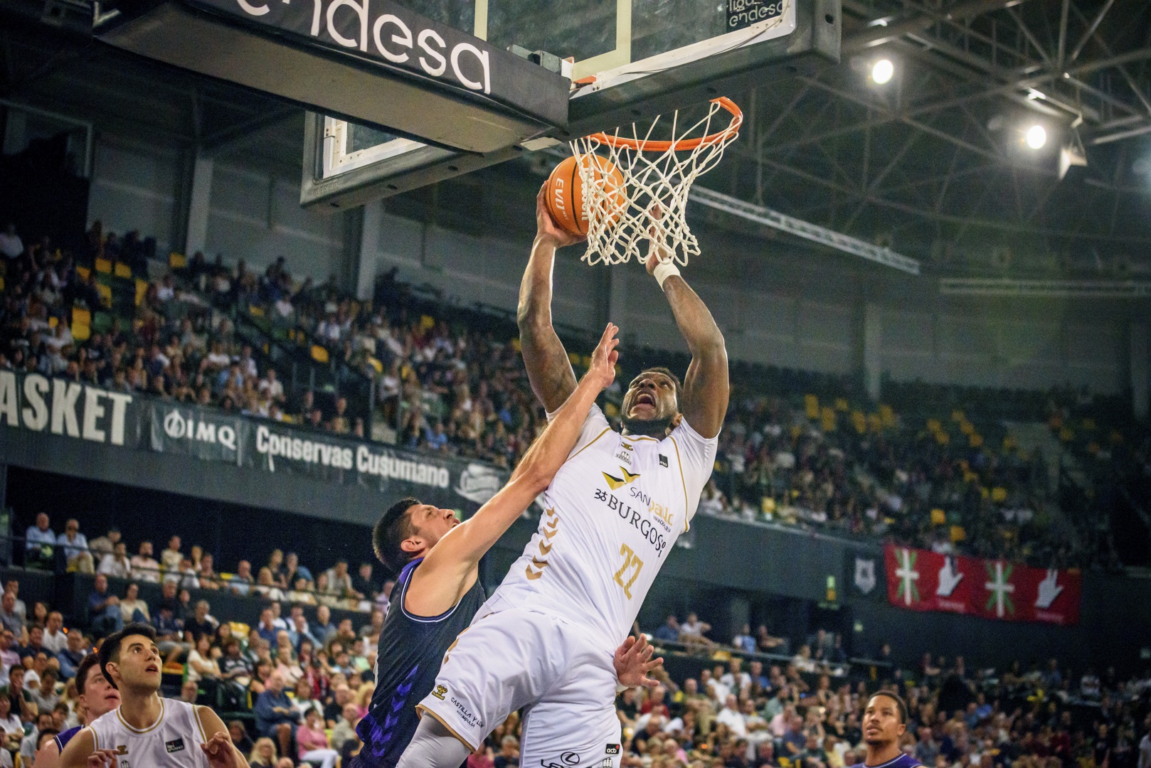 95-85. Pantzar lidera un claro triunfo del Surne Bilbao