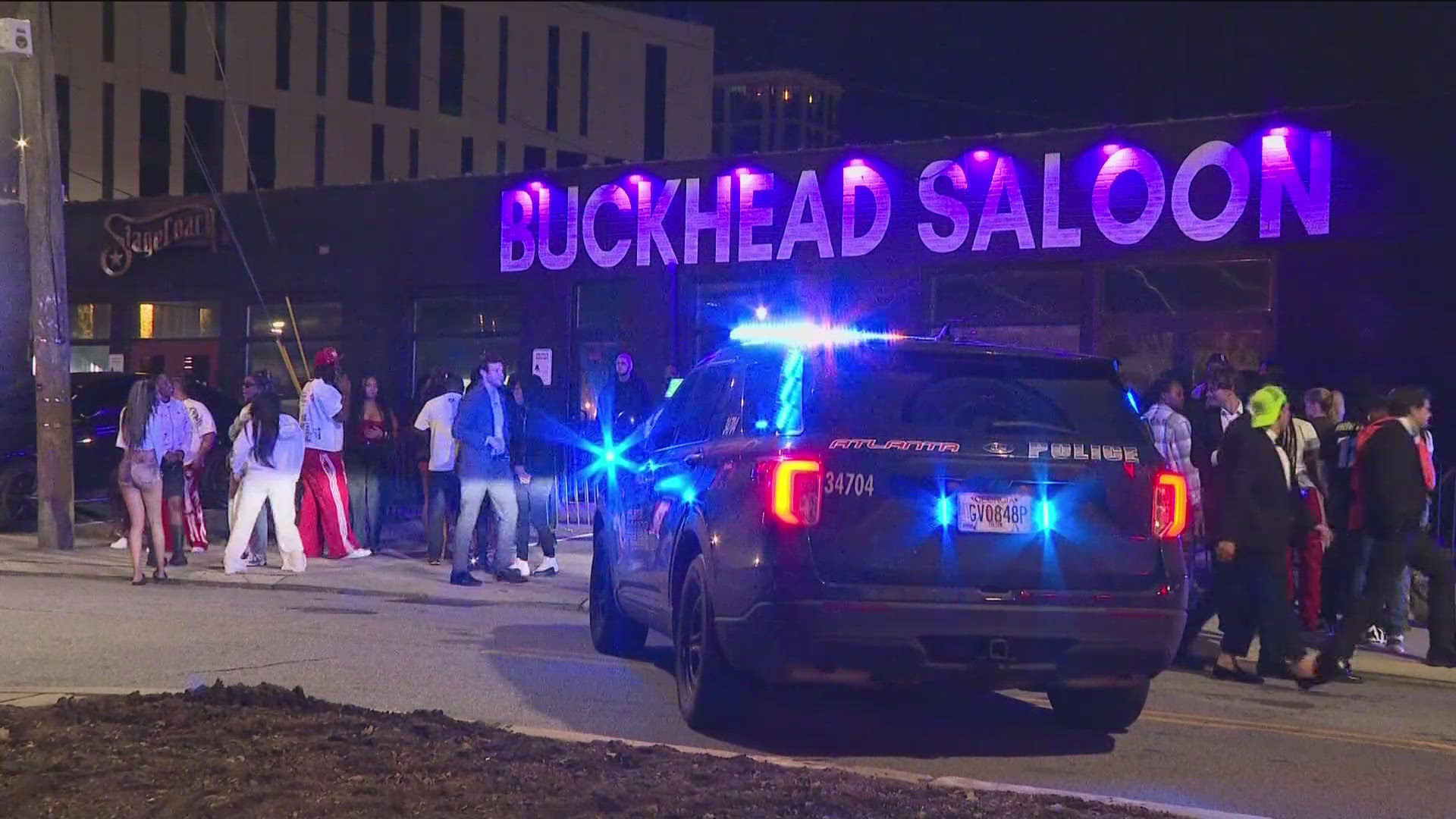 Off-duty Atlanta Police officer shoots 'disruptive patron' who was ...