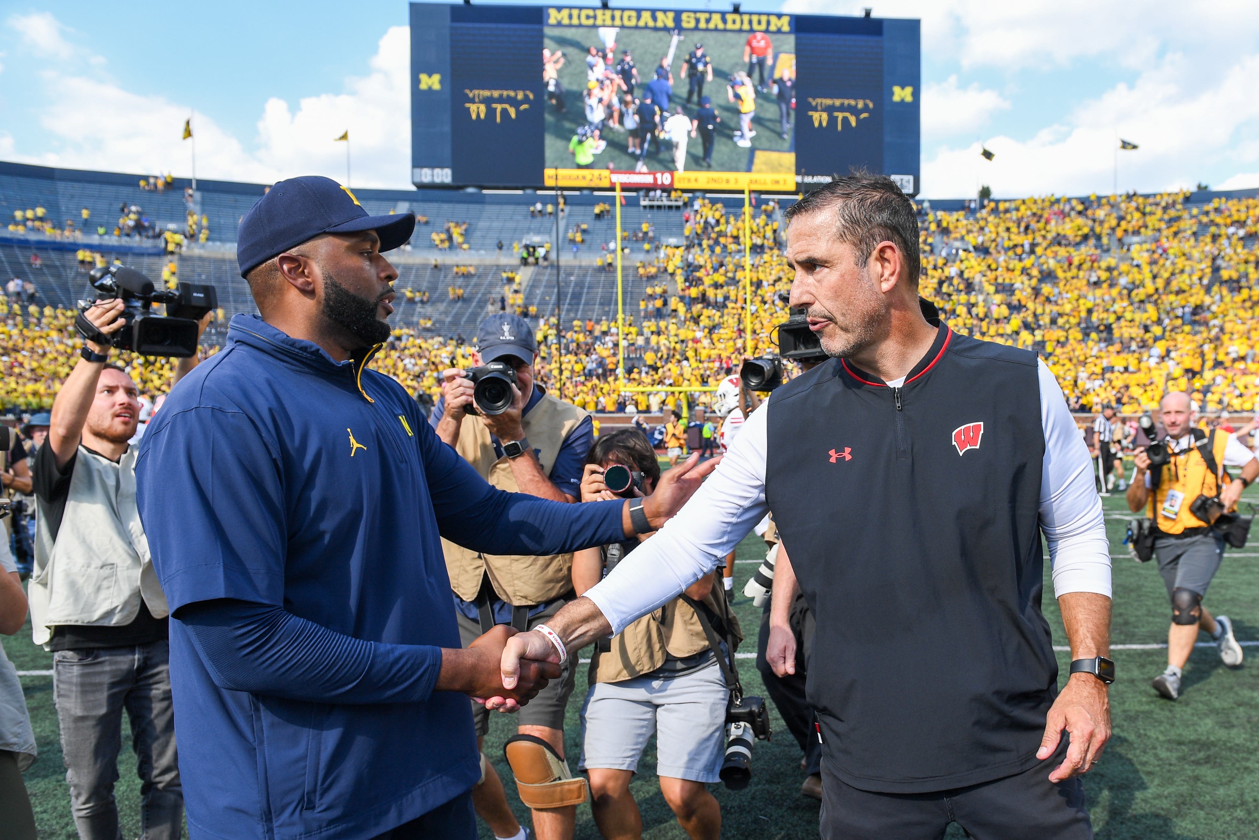 Embattled Big Ten coach trends amid PSU firing James Franklin