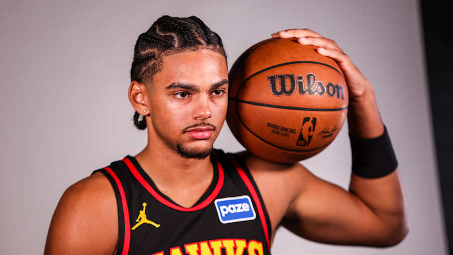 Hawks First Round Rookie Gets Bold Prediction As Season Gets Closer