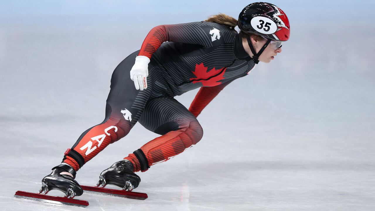 Kim Boutin wins silver in with 500m in Montreal