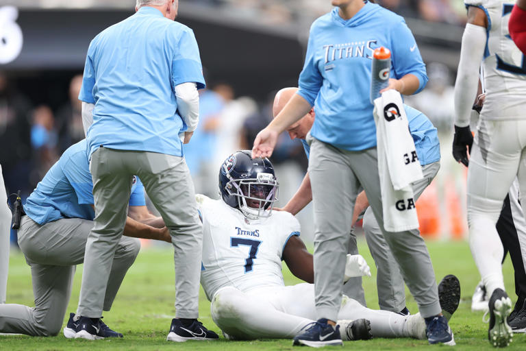 L'Jarius Sneed, Oluwafemi Oladejo injury updates: Will Titans defenders ...