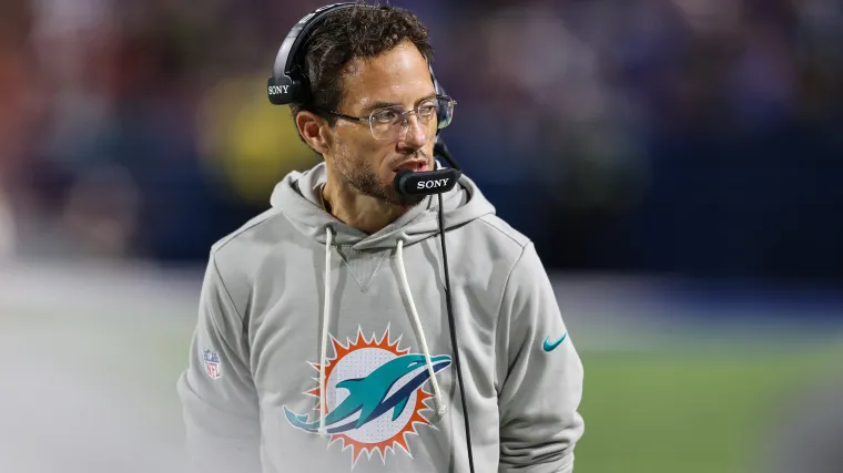 Dolphins' Mike McDaniel to remain as head coach for rest of 2025 ...
