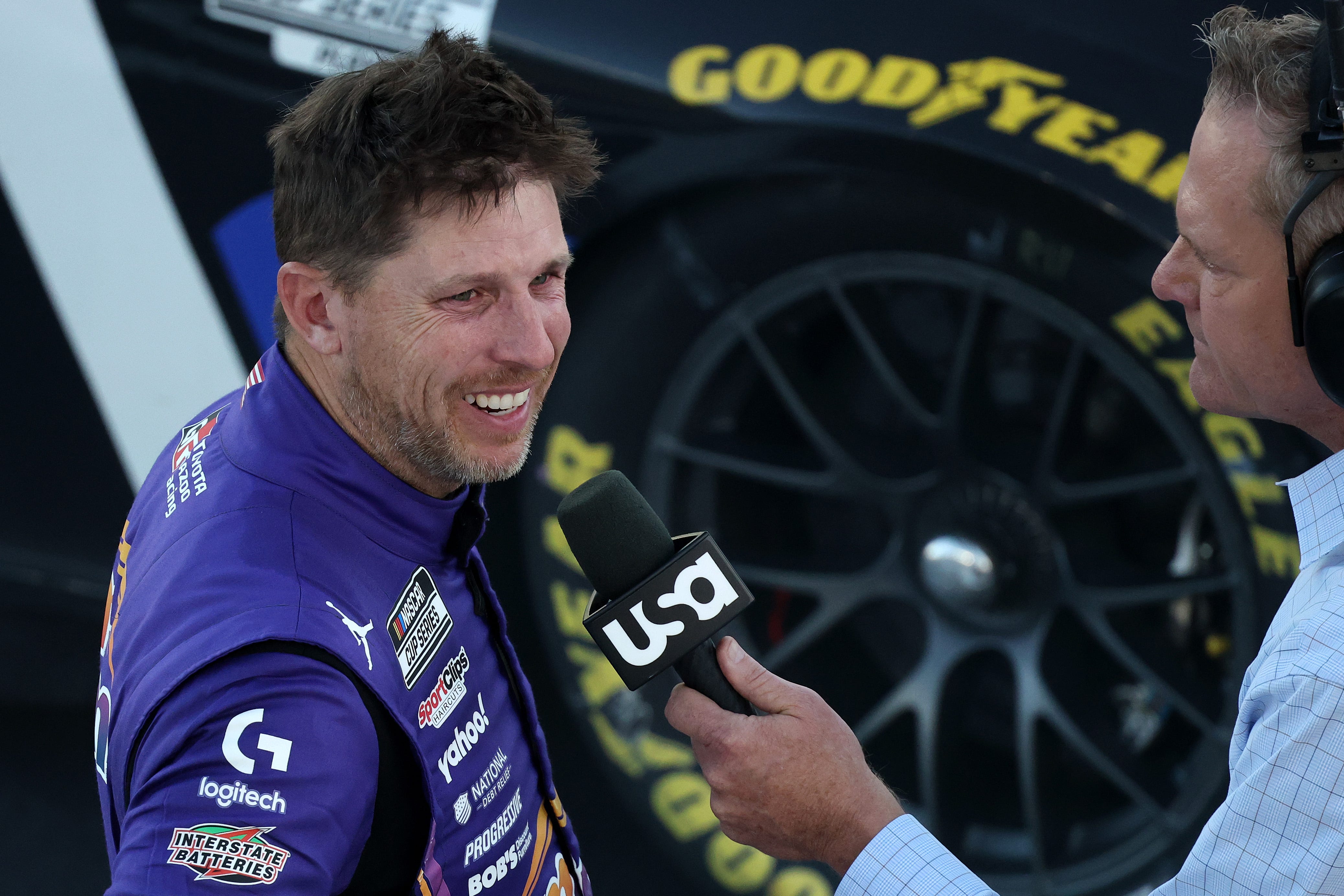 No, Denny Hamlin didn't taunt fans Sunday. Not after NASCAR playoff win ...