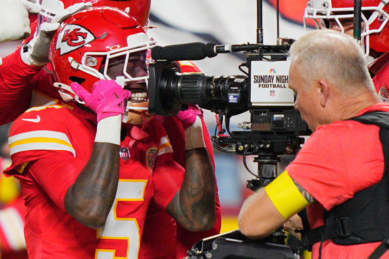Chiefs vs. Lions: Marquise 'Hollywood' Brown scores second TD on ...