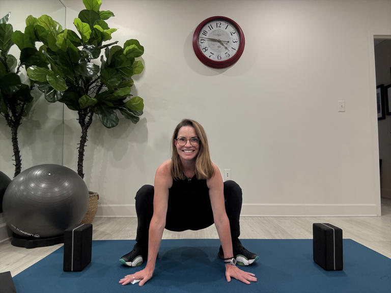 A pelvic health physical therapist says these are the three exercises ...