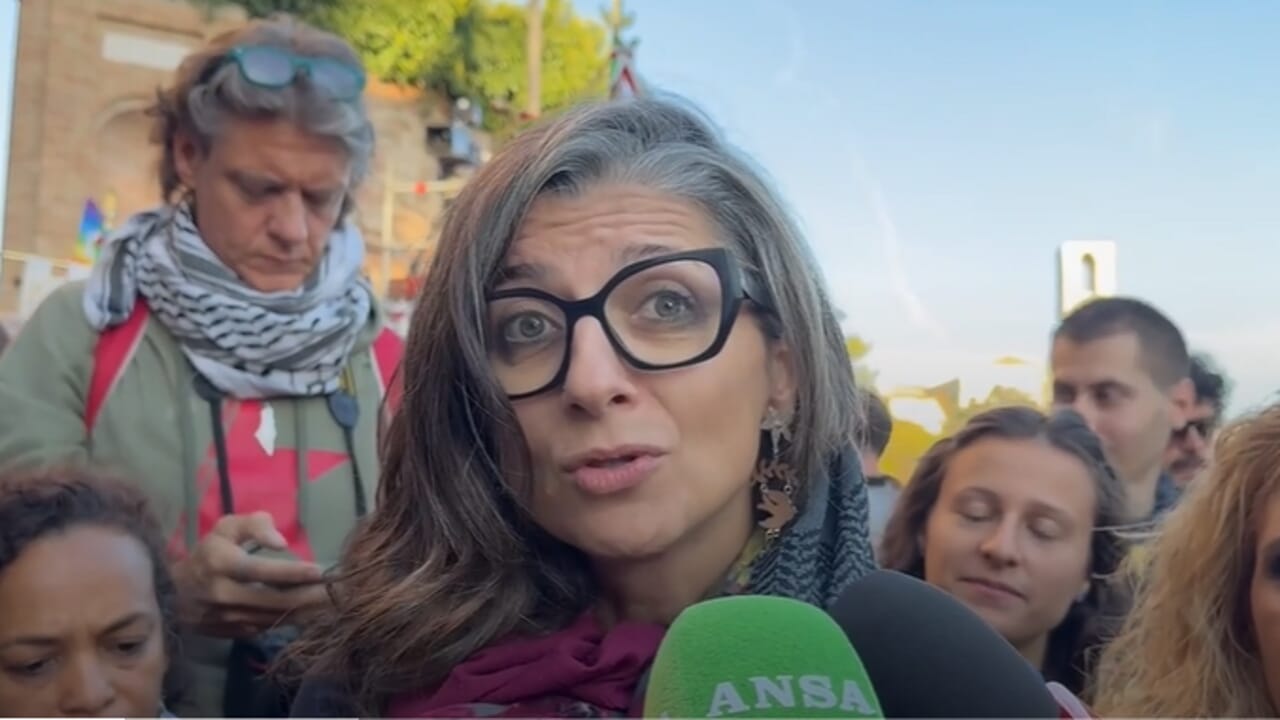 Francesca Albanese nelle scuole, Valditara manda gli ispettori, il PD ...