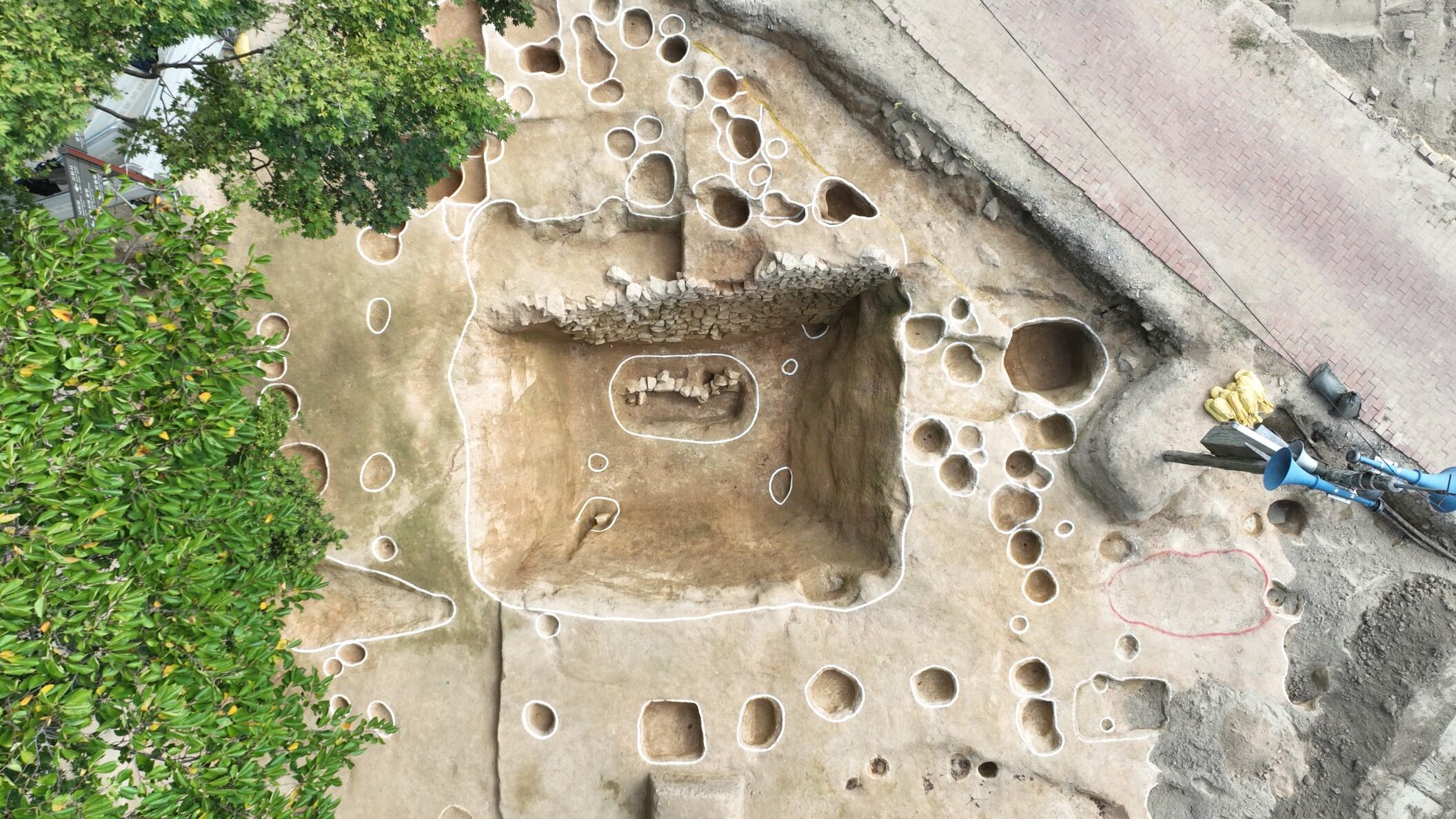 Busosanseong Reveals First Baekje-Era Ice Storage