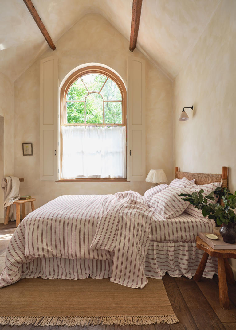 5 Reasons Why Your Bedding Looks Flat, and The Simple Switches You Can ...
