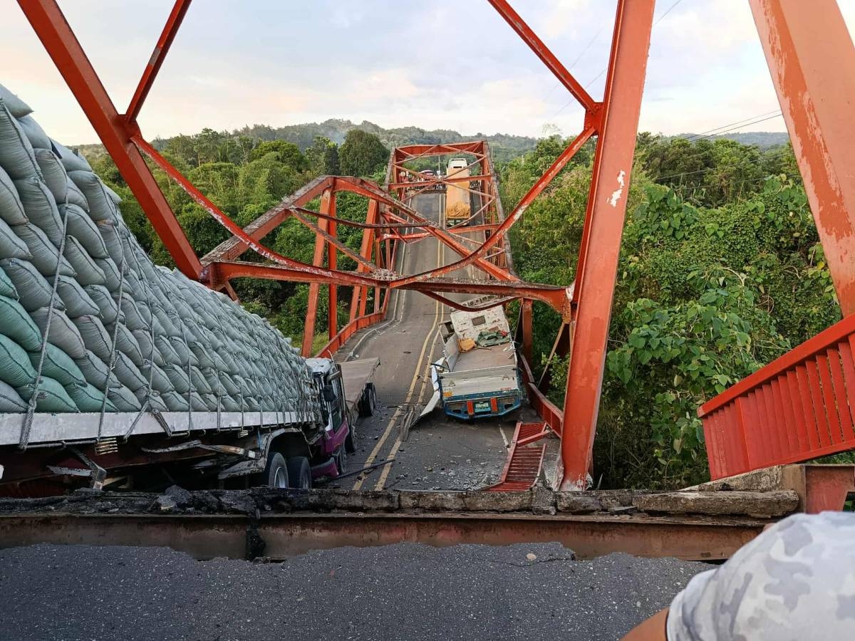 DPWH speeds up construction of detour bridge in Cagayan