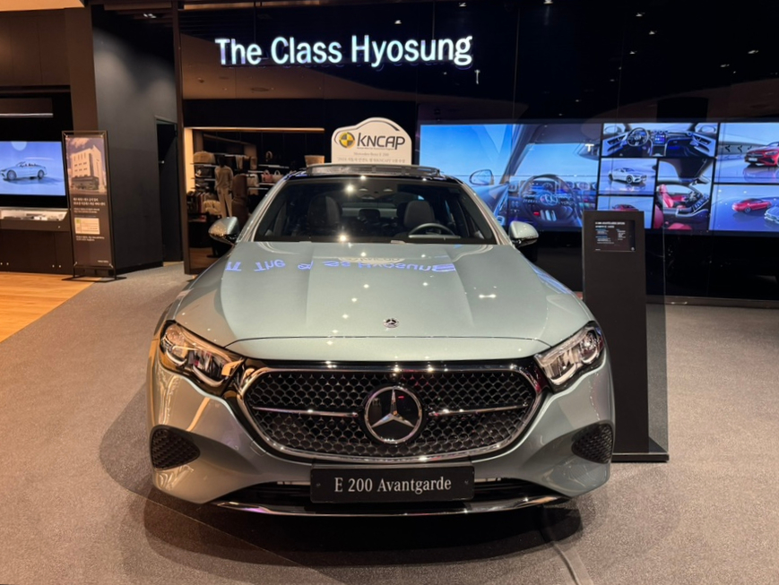 The E-Class May Have Lost Its Crown, But These Photos Show It Never ...