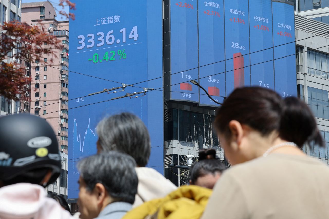Asia Stock Markets Fall as U.S.-China Trade Tensions Flare Up