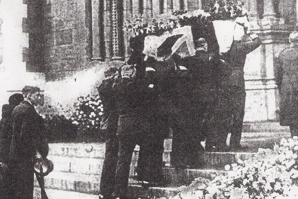 Edward Carson was a Dubliner but a state funeral and burial in Belfast ...