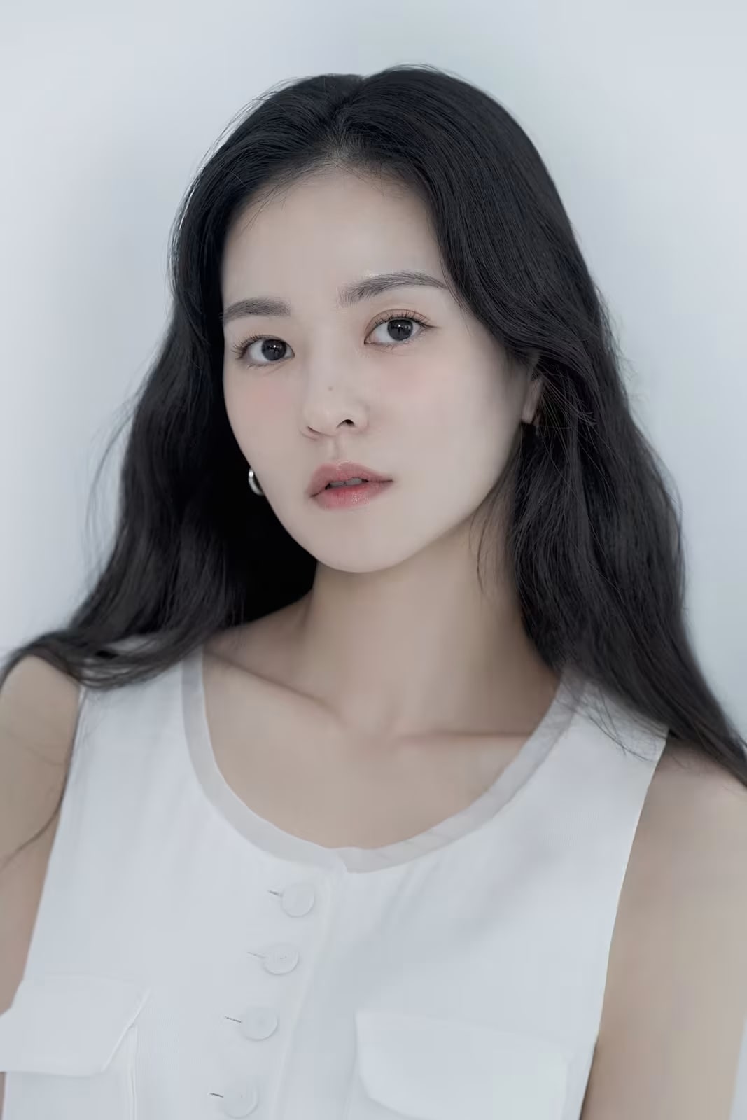 ‘Vincenzo’ Actress Kim Yoon Hye Announces Surprise October Wedding