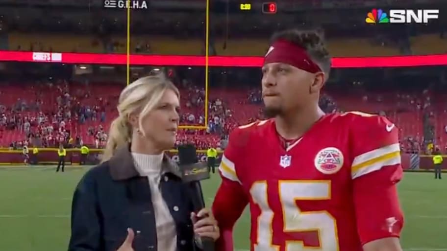 Patrick Mahomes Didn't Look Happy in Postgame Interview After Lions ...