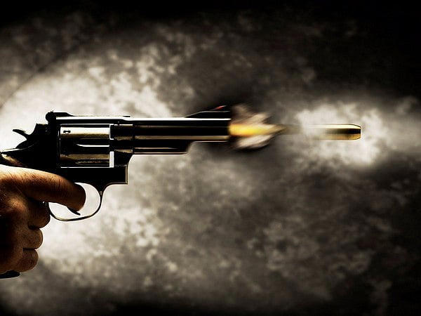 Odisha man dies after country-made gun goes off while he was loading ...