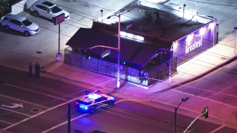 1 dead after drive-by shooting at Hawthorne bar, police say