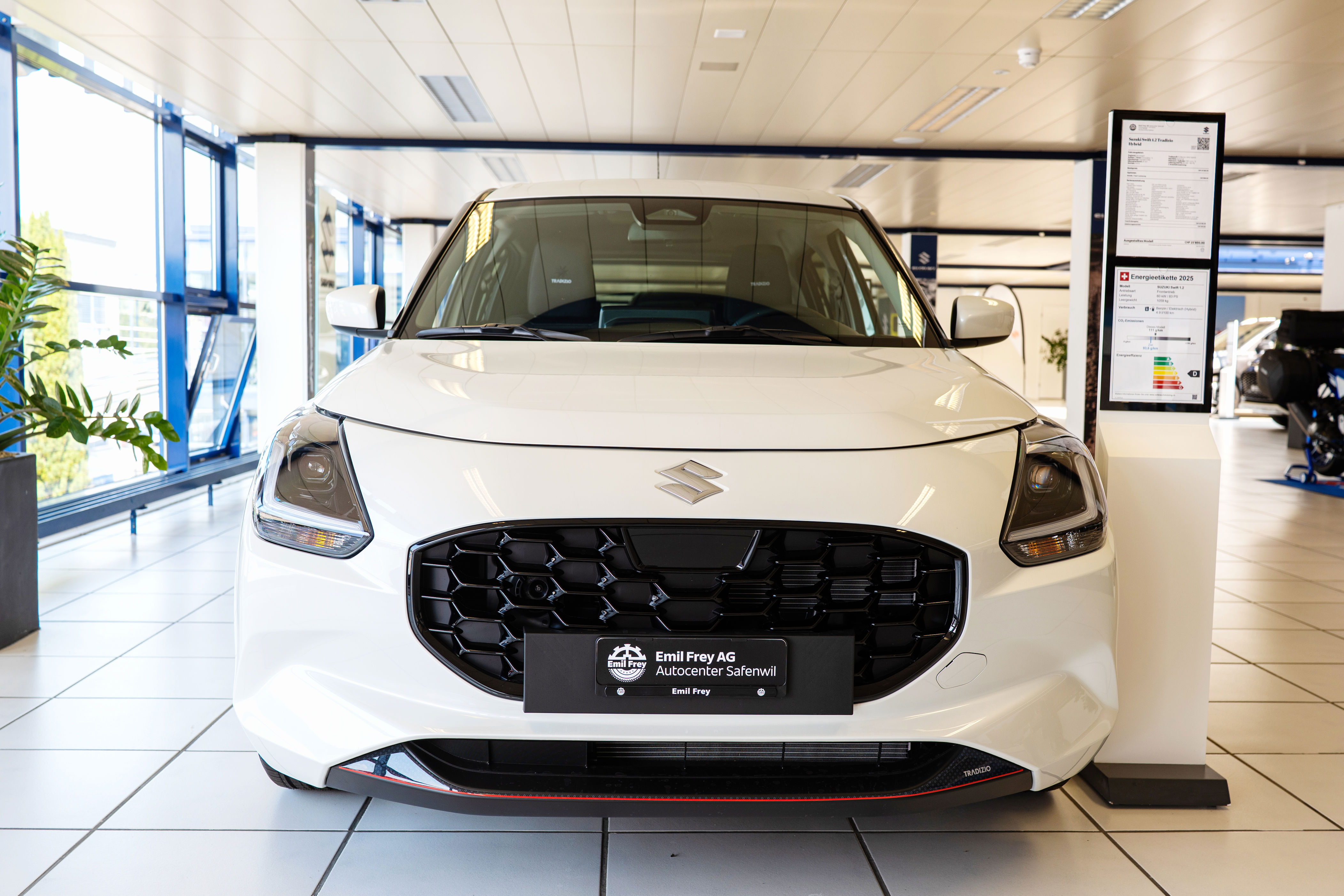 Nieuw voor minder dan €20.000, onverwoestbare motor en 4,4 liter per ...