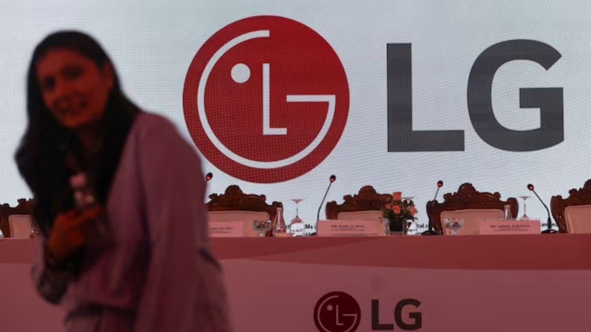 LG Capital IPO: Listing gains fall below Rs 390. Check the latest GMP