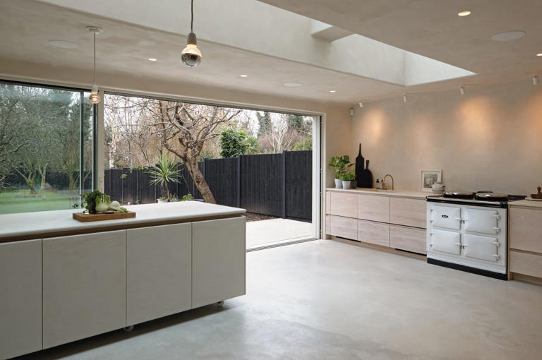 These Plastered-in Ceiling Lights Make Your Lighting Scheme More ...
