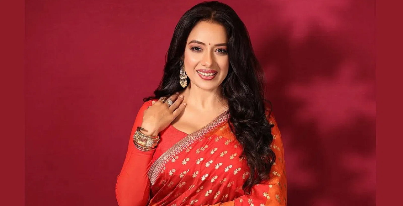 Take Inspiration from ‘Anupama’ Rupali Ganguly’s Red Saree Looks for ...