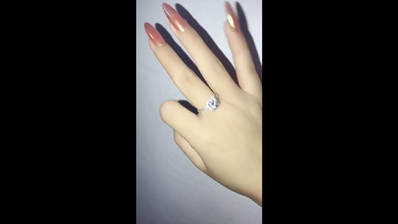 Glossy Pink Nail Art