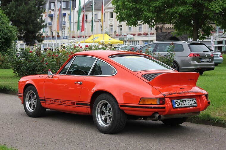 Classic Cars That Look Fast Even When Parked