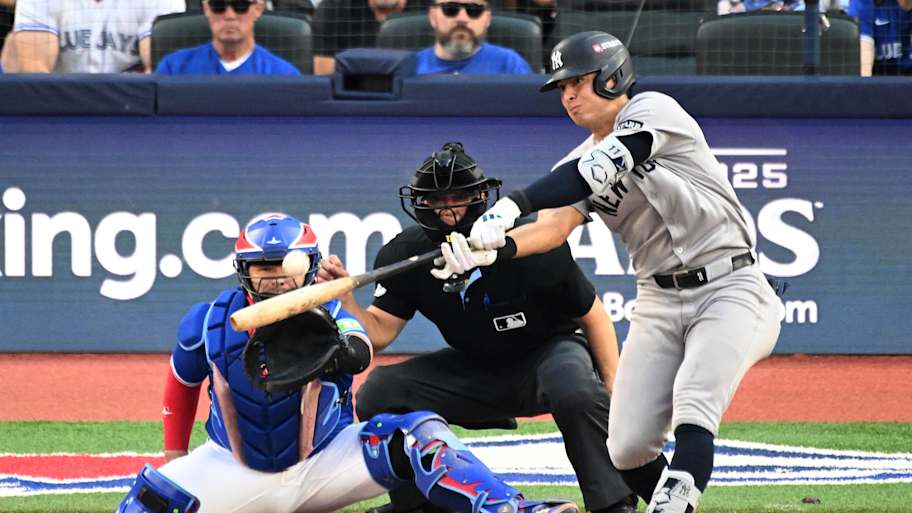 Insider Predicts Yankees Anthony Volpe Situation