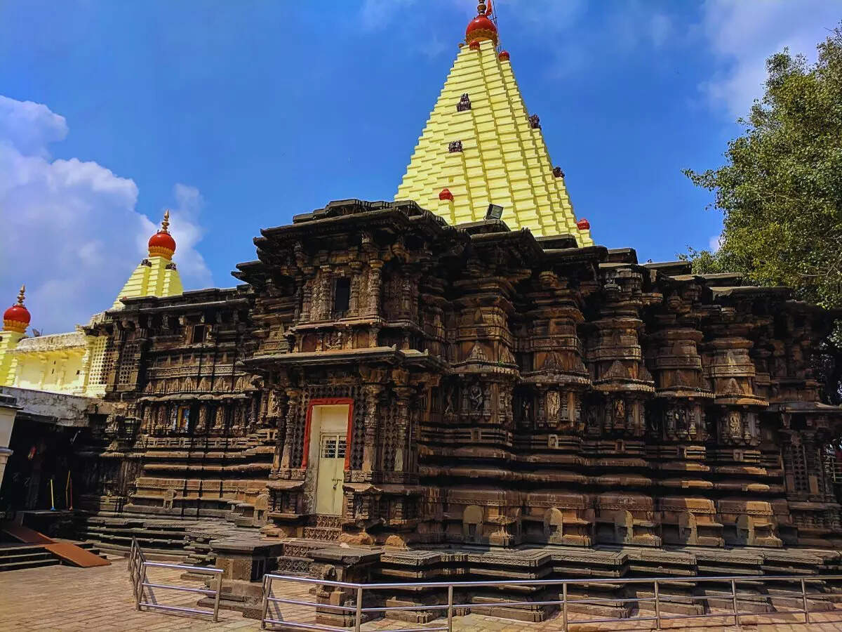 10 powerful Lakshmi temples one should visit this Diwali