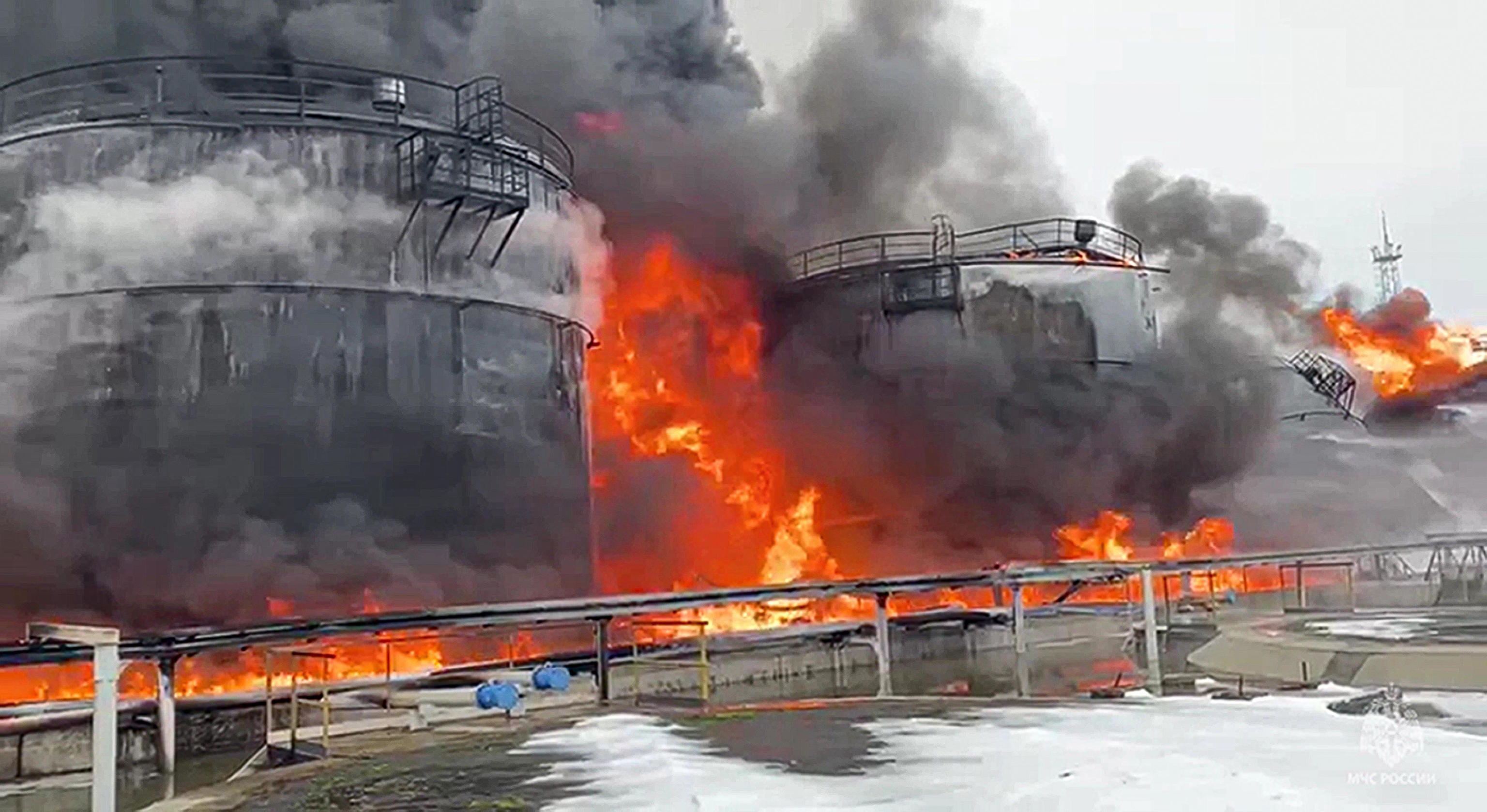 Ukrainian drones cause fire in fuel depot in Crimea