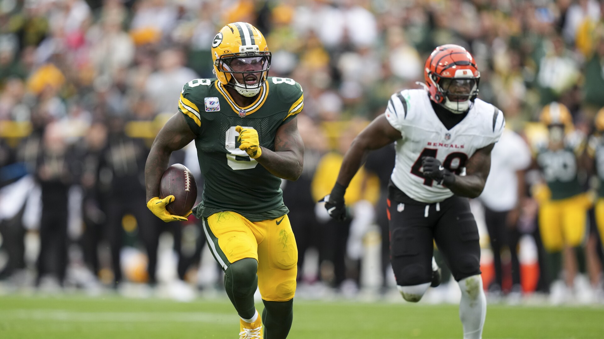 Josh Jacobs was throwing up before and during his big game against the ...