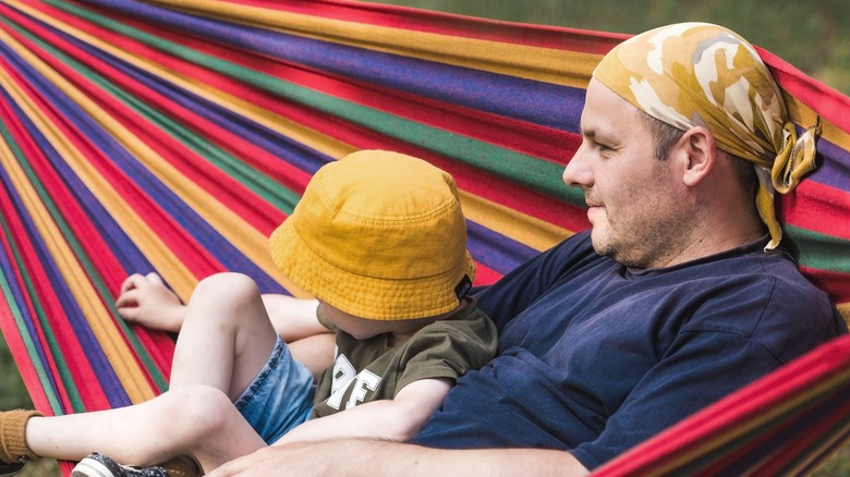 The Different Types Of Backyard Hammocks (& Which Is Best On A Budget)
