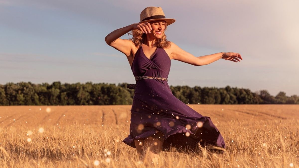 6 Non-Obvious Body Parts Men Are Genetically Wired to Adore