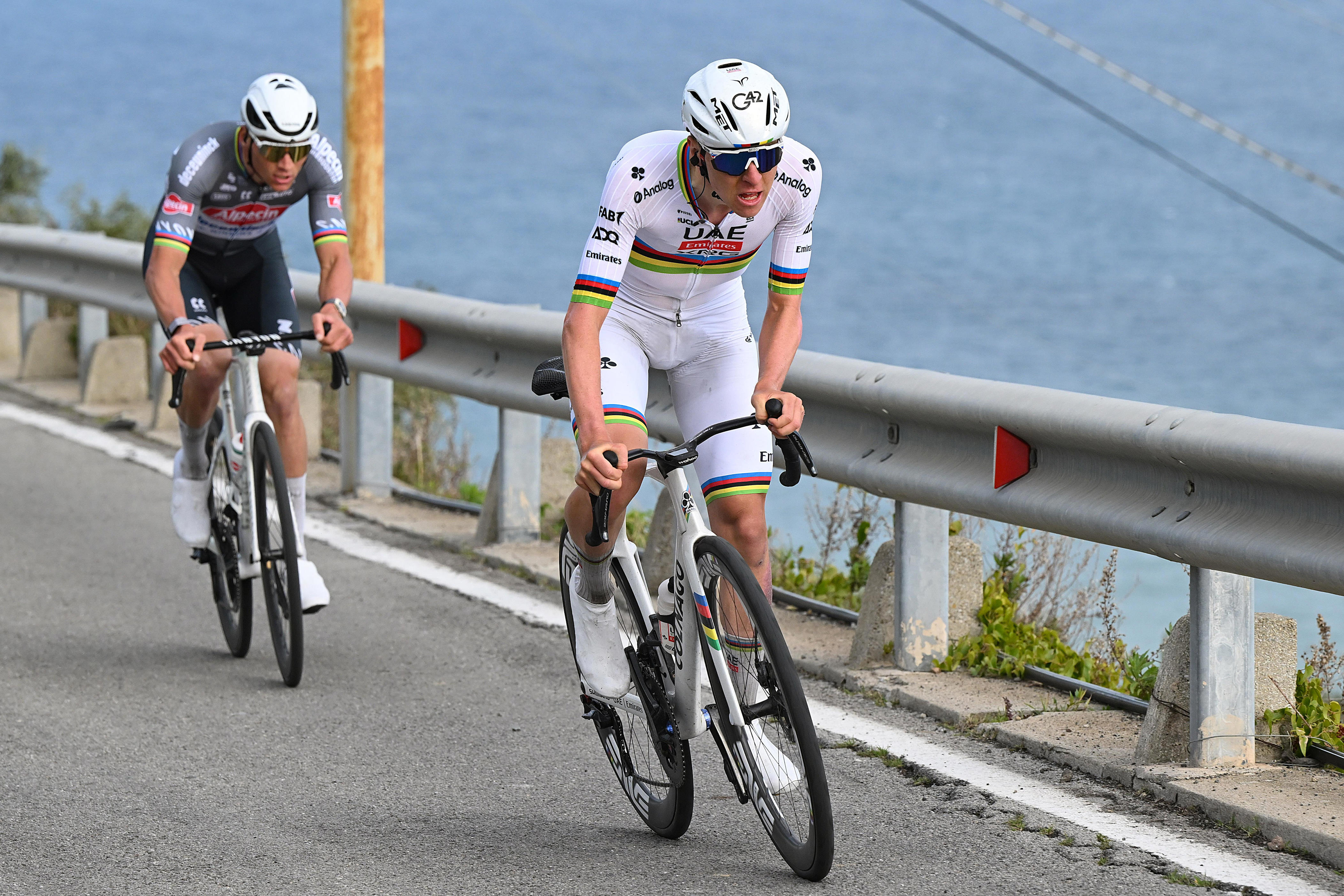 Johan Bruyneel: 'Ik dacht dat Pogacar dit jaar Van der Poel ging lossen ...