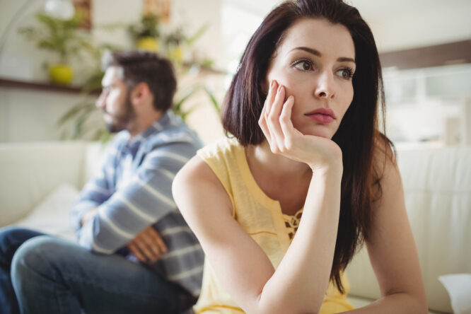 15 Mind Games Toxic Women Play In Relationships